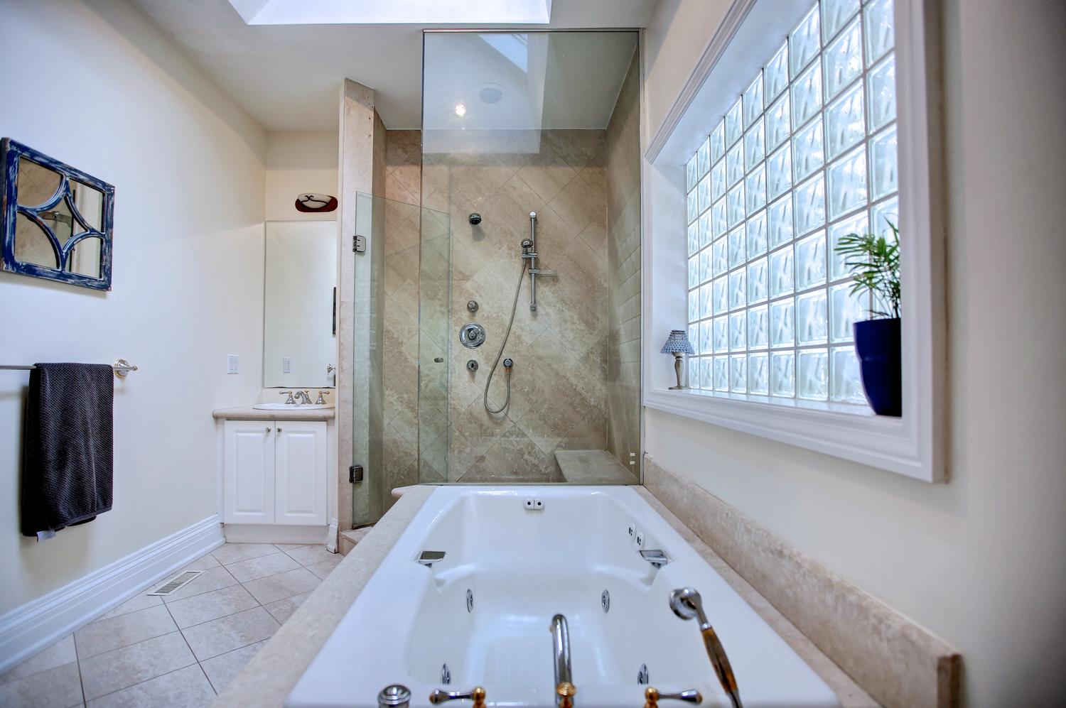 2294 Shawanaga Trail - Christopher Thomson TeamChristopher Thomson Team